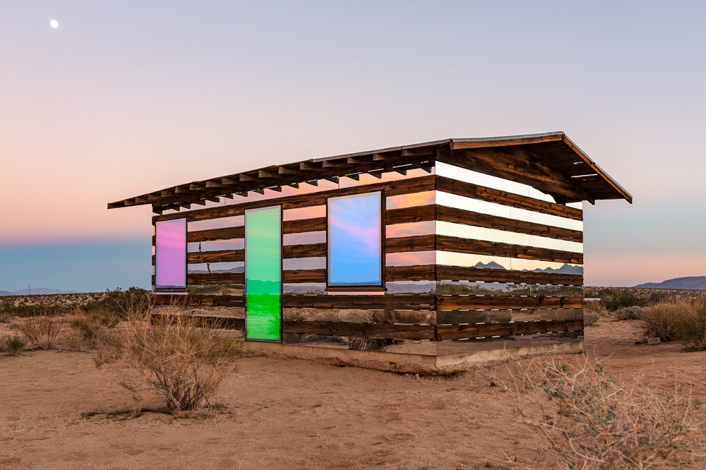 Transforming Light Into Art: A Look At The Movement Of Light And Space ...